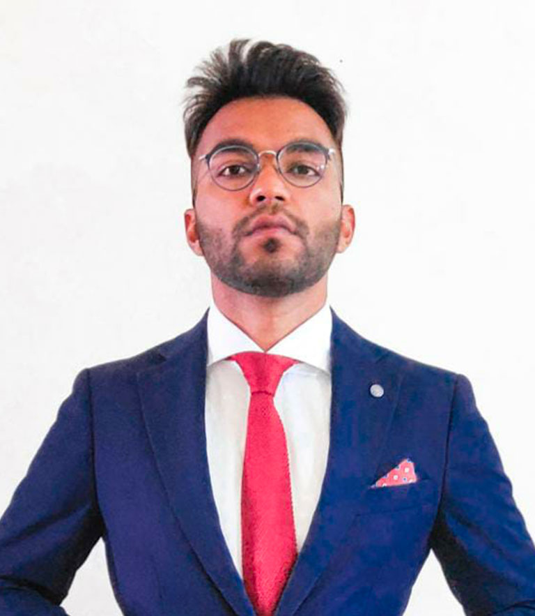 Chi siamo | Liberi oltre le illusioni